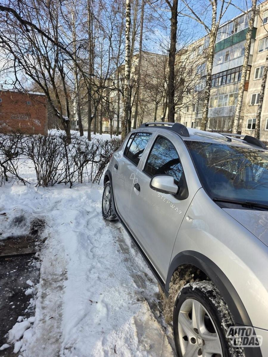 Dacia Sandero 2017 Kauņa, ar dzinēja tilpumu 0.90 L un nobraukumu 135 tūkst. km par 7000 €, foto 2 vietnē AUTOMOTO.COM.LV