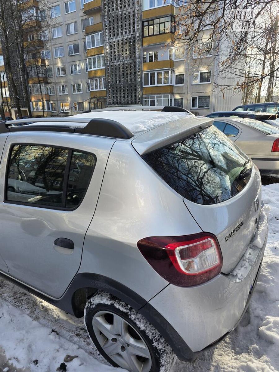 Dacia Sandero 2017 Kauņa, ar dzinēja tilpumu 0.90 L un nobraukumu 135 tūkst. km par 7000 €, foto 3 vietnē AUTOMOTO.COM.LV