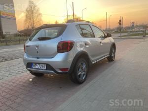 Dacia Sandero 2020 in Daugavpils, with an engine capacity of 0.90 L and mileage of 80 thousand km for 6900 €, photo 5 on AUTOMOTO.COM.LV
