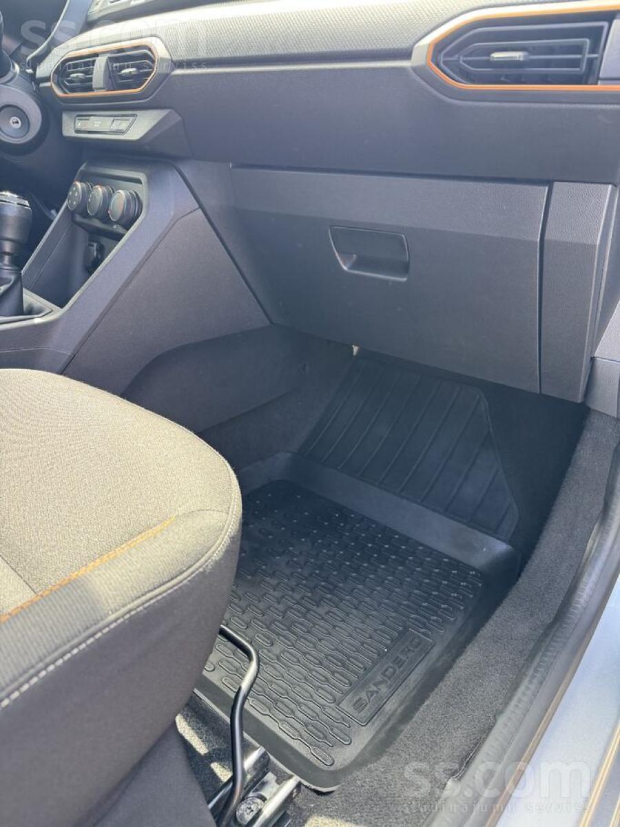 Dacia Sandero 2021 Rīga, ar dzinēja tilpumu 1.00 L un nobraukumu 105 tūkst. km par 9000 €, foto 13 vietnē AUTOMOTO.COM.LV