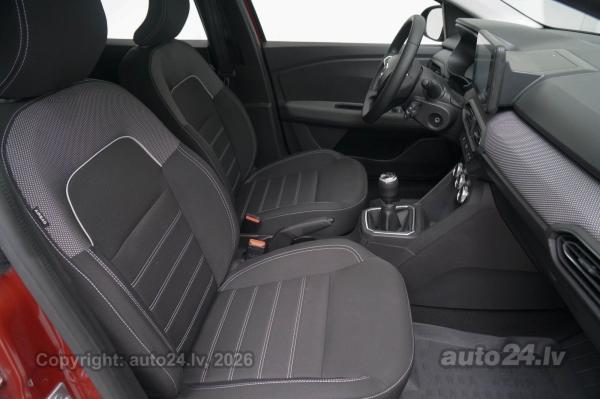 Dacia Sandero 2022 in Tallinn, with an engine capacity of 1.00 L and mileage of 81 thousand km for 9900 €, photo 8 on AUTOMOTO.COM.LV