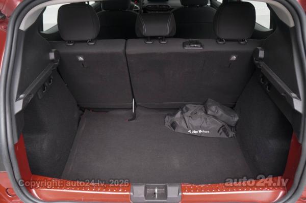 Dacia Sandero 2022 in Tallinn, with an engine capacity of 1.00 L and mileage of 81 thousand km for 9900 €, photo 10 on AUTOMOTO.COM.LV