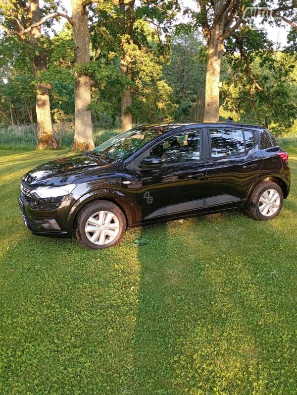 Dacia Sandero 2023 in Marijampole, with an engine capacity of 1.00 L and mileage of 6 thousand km for 10500 €, photo 5 on AUTOMOTO.COM.LV