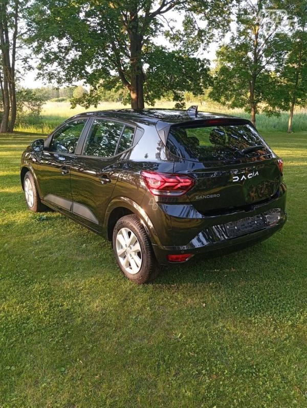 Dacia Sandero 2023 in Marijampole, with an engine capacity of 1.00 L and mileage of 6 thousand km for 10500 €, photo 6 on AUTOMOTO.COM.LV