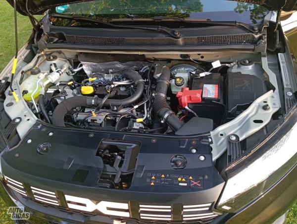 Dacia Sandero 2023 in Marijampole, with an engine capacity of 1.00 L and mileage of 6 thousand km for 10500 €, photo 9 on AUTOMOTO.COM.LV