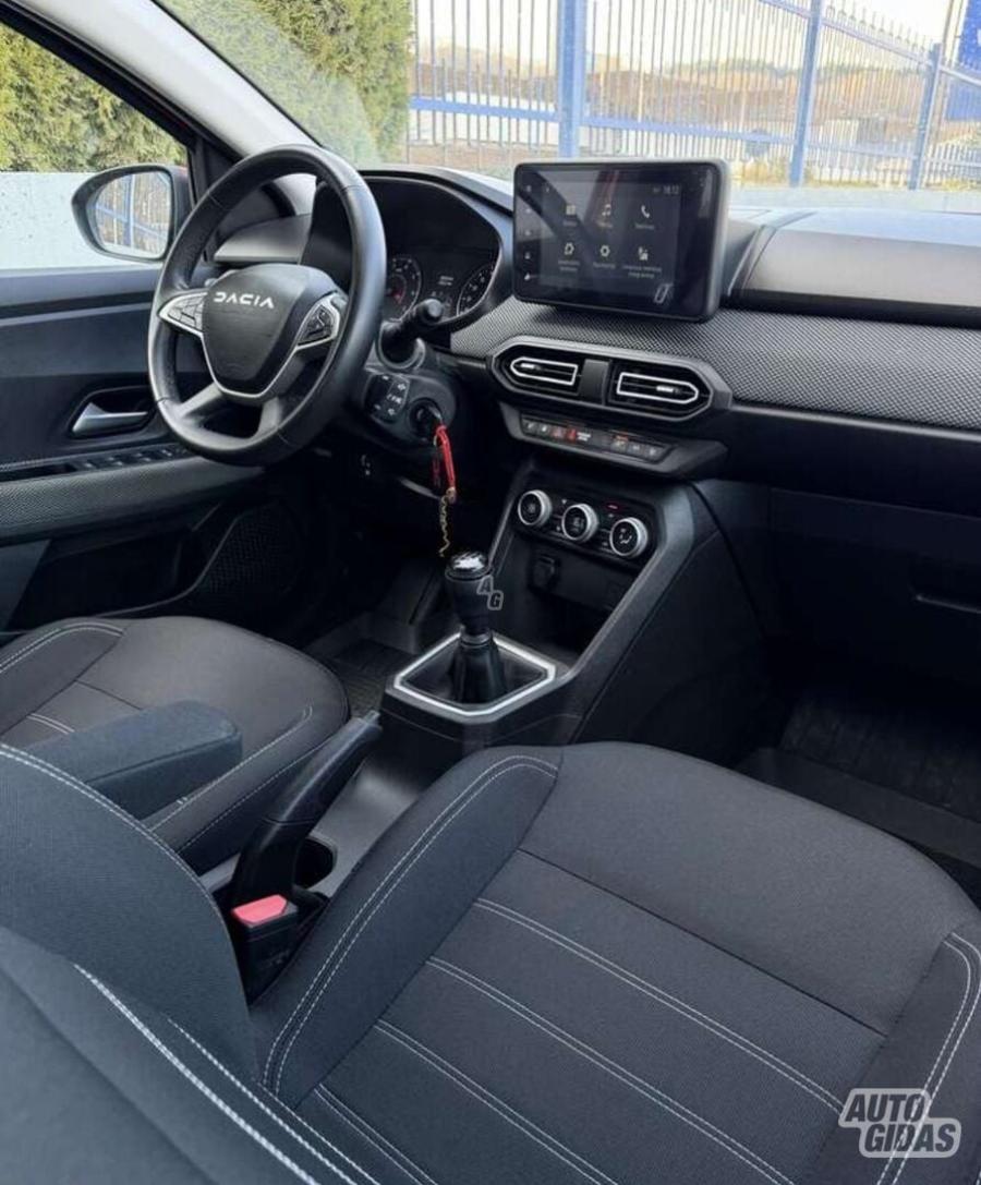 Dacia Sandero 2023 Viļņa, ar dzinēja tilpumu 1.00 L un nobraukumu 80 tūkst. km par 11200 €, foto 7 vietnē AUTOMOTO.COM.LV