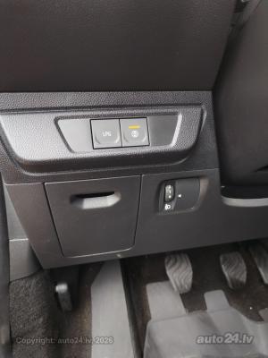Dacia Sandero 2024 in Tallinn, with an engine capacity of 1.00 L and mileage of 40 thousand km for 13999 €, photo 17 on AUTOMOTO.COM.LV