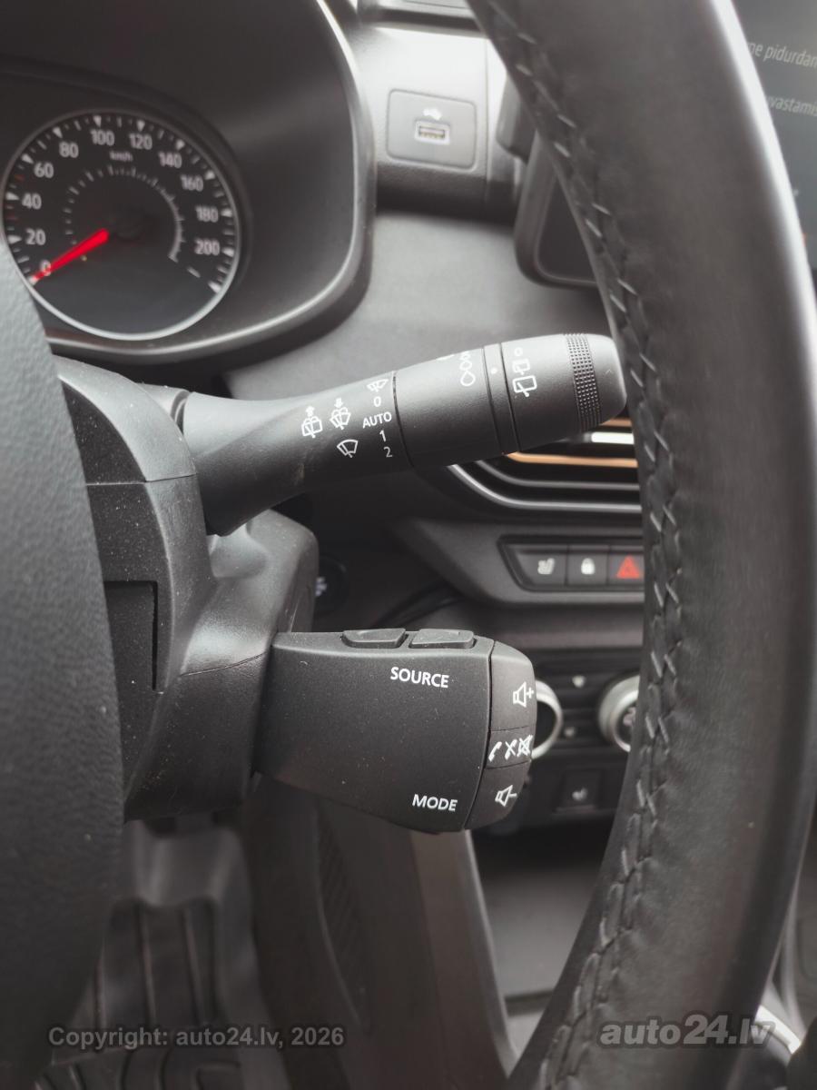 Dacia Sandero 2024 in Tallinn, with an engine capacity of 1.00 L and mileage of 40 thousand km for 13999 €, photo 19 on AUTOMOTO.COM.LV