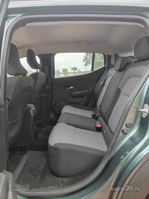 Dacia Sandero 2024 in Tallinn, with an engine capacity of 1.00 L and mileage of 40 thousand km for 13999 €, photo 41 on AUTOMOTO.COM.LV
