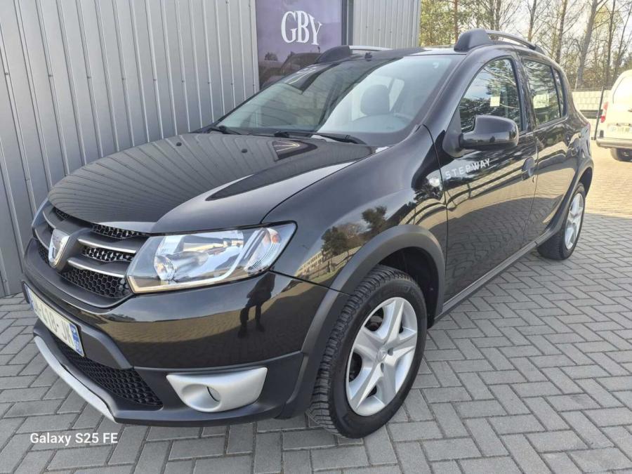 Dacia Sandero 2014 in Taurage, with an engine capacity of 1.50 L and mileage of 259 thousand km for 3850 €, photo 1 on AUTOMOTO.COM.LV