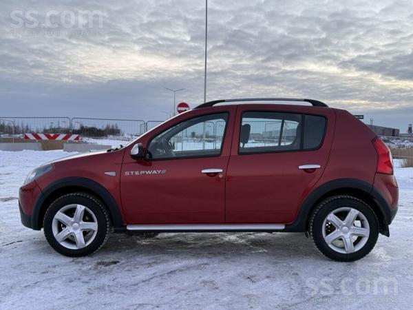 Oranžs Dacia Sandero 2011 Liepāja, ar dzinēja tilpumu 1.50 L un nobraukumu 198 tūkst. km par 3950 €, foto 6 vietnē AUTOMOTO.COM.LV