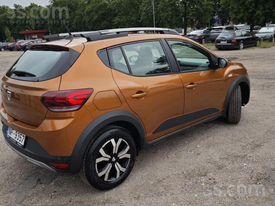 Oranžs Dacia Sandero 2022 Rīga, ar dzinēja tilpumu 1.00 L un nobraukumu 34 tūkst. km par 13000 €, foto 5 vietnē AUTOMOTO.COM.LV