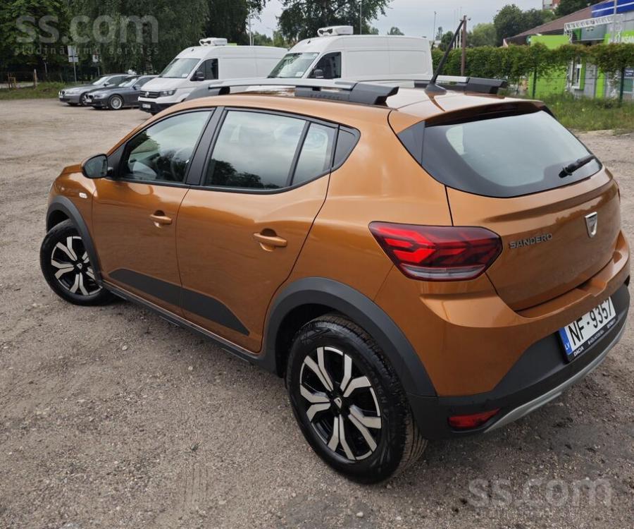 Oranžs Dacia Sandero 2022 Rīga, ar dzinēja tilpumu 1.00 L un nobraukumu 34 tūkst. km par 13000 €, foto 8 vietnē AUTOMOTO.COM.LV