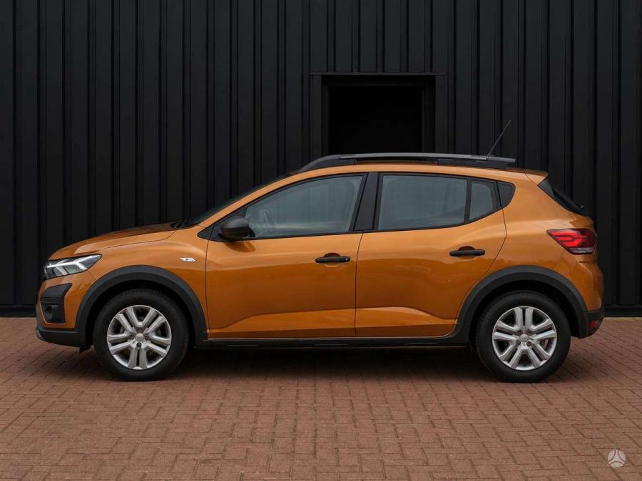 Oranžs Dacia Sandero 2024 Viļņa, ar dzinēja tilpumu 1.00 L un nobraukumu 43 tūkst. km par 12550 €, foto 4 vietnē AUTOMOTO.COM.LV
