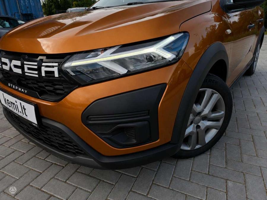 Oranžs Dacia Sandero 2024 Viļņa, ar dzinēja tilpumu 1.00 L un nobraukumu 43 tūkst. km par 12550 €, foto 21 vietnē AUTOMOTO.COM.LV
