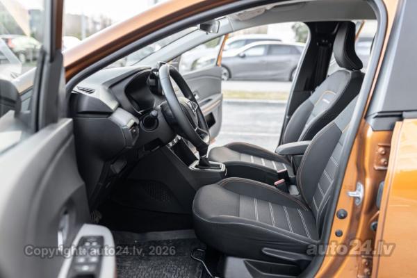 Orange Dacia Sandero 2021 in Tallinn, with an engine capacity of 1.00 L and mileage of 58 thousand km for 10890 €, photo 9 on AUTOMOTO.COM.LV