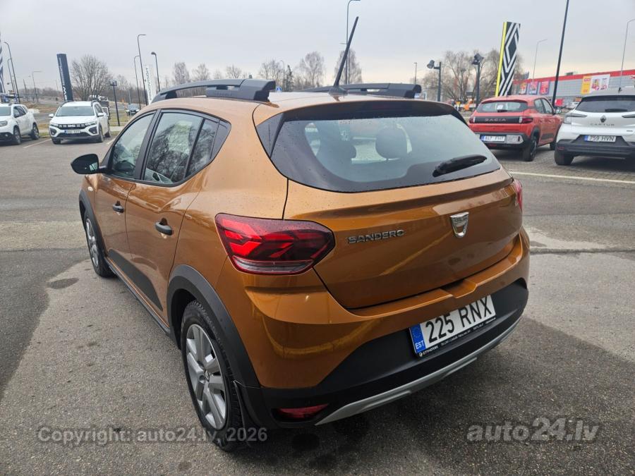 Orange Dacia Sandero 2021 in Tartu, with an engine capacity of 1.00 L and mileage of 61 thousand km for 9990 €, photo 5 on AUTOMOTO.COM.LV