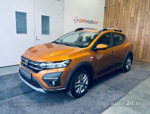 Orange Dacia Sandero 2021 in Parnu, with an engine capacity of 1.00 L and mileage of 99 thousand km for 9400 €, photo  on AUTOMOTO.COM.LV
