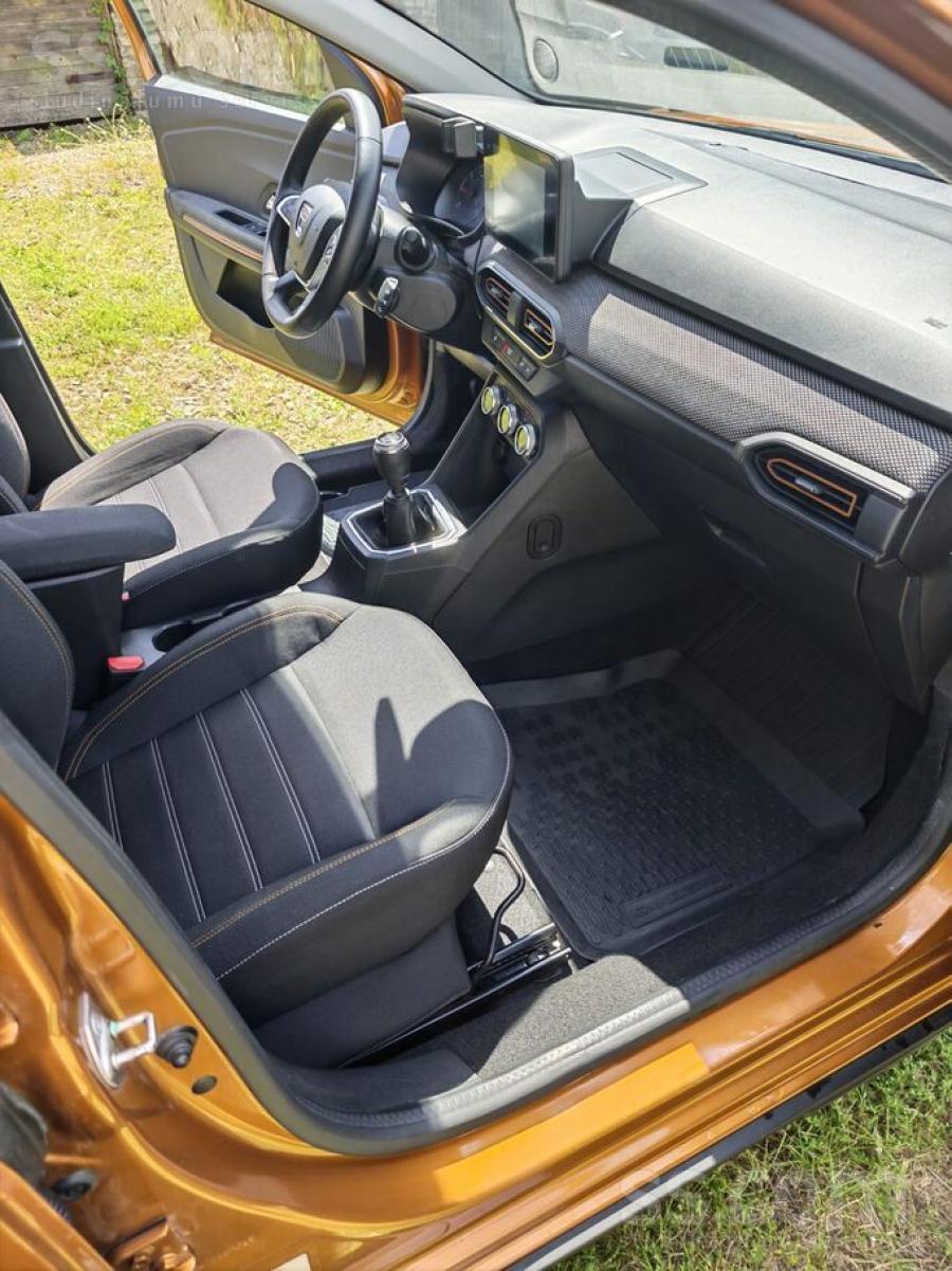 Oranžs Dacia Sandero 2021 Rīga, ar dzinēja tilpumu 1.00 L un nobraukumu 100 tūkst. km par 9500 €, foto 11 vietnē AUTOMOTO.COM.LV