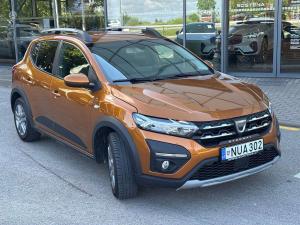 Orange Dacia Sandero 2021 in Siauliai, with an engine capacity of 1.00 L and mileage of 114 thousand km for 10500 €, photo 3 on AUTOMOTO.COM.LV