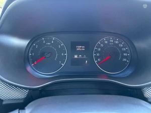 Orange Dacia Sandero 2021 in Siauliai, with an engine capacity of 1.00 L and mileage of 114 thousand km for 10500 €, photo 9 on AUTOMOTO.COM.LV