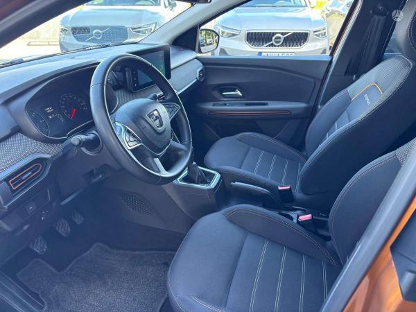 Oranžs Dacia Sandero 2021 Šauļi, ar dzinēja tilpumu 1.00 L un nobraukumu 114 tūkst. km par 10500 €, foto 7 vietnē AUTOMOTO.COM.LV