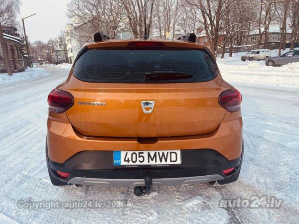 Orange Dacia Sandero 2022 in Tallinn, with an engine capacity of 1.00 L and mileage of 10 thousand km for 12900 €, photo 11 on AUTOMOTO.COM.LV
