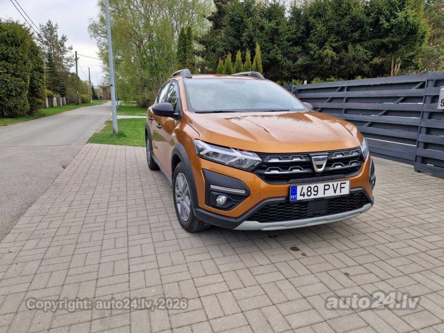 Orange Dacia Sandero 2022 in Tallinn, with an engine capacity of 1.00 L and mileage of 140 thousand km for 7500 €, photo 1 on AUTOMOTO.COM.LV