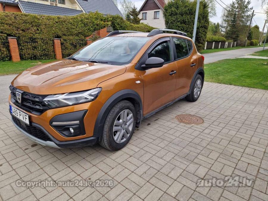 Orange Dacia Sandero 2022 in Tallinn, with an engine capacity of 1.00 L and mileage of 140 thousand km for 7500 €, photo 3 on AUTOMOTO.COM.LV