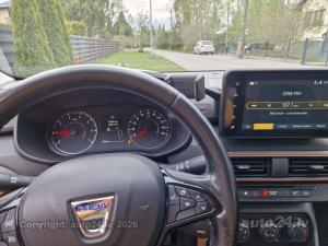 Orange Dacia Sandero 2022 in Tallinn, with an engine capacity of 1.00 L and mileage of 140 thousand km for 7500 €, photo 8 on AUTOMOTO.COM.LV