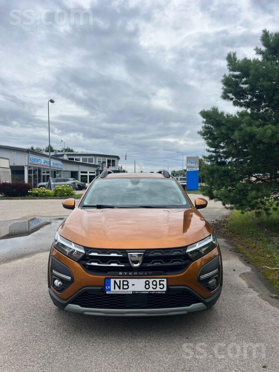 Orange Dacia Sandero 2022 in Jekabpils, with an engine capacity of 1.00 L and mileage of 55 thousand km for 11500 €, photo 2 on AUTOMOTO.COM.LV
