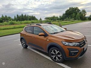 Orange Dacia Sandero 2022 in Panevezys, with an engine capacity of 1.00 L and mileage of 86 thousand km for 10500 €, photo  on AUTOMOTO.COM.LV