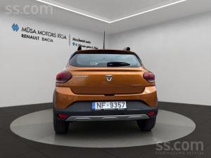 Orange Dacia Sandero 2022 in Riga, with an engine capacity of 1.00 L and mileage of 34 thousand km for 12295 €, photo 6 on AUTOMOTO.COM.LV