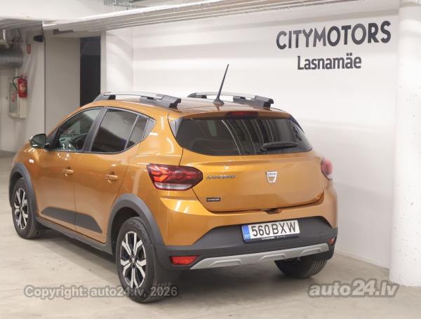 Oranžs Dacia Sandero 2023 Tallina, ar dzinēja tilpumu 1.00 L un nobraukumu 63 tūkst. km par 11900 €, foto 3 vietnē AUTOMOTO.COM.LV