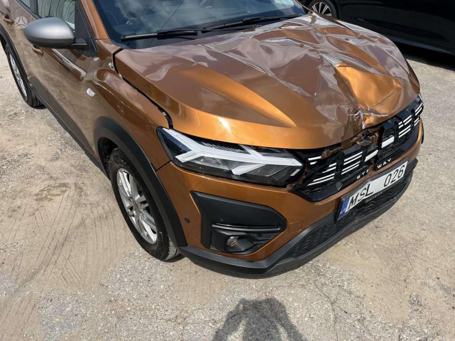 Orange Dacia Sandero 2023 in Kaunas, with an engine capacity of 1.00 L and mileage of 12 thousand km for 6900 €, photo 7 on AUTOMOTO.COM.LV