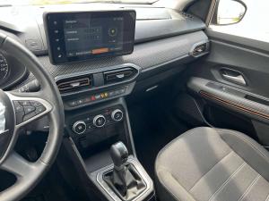 Orange Dacia Sandero 2023 in Kaunas, with an engine capacity of 1.00 L and mileage of 12 thousand km for 6900 €, photo 21 on AUTOMOTO.COM.LV