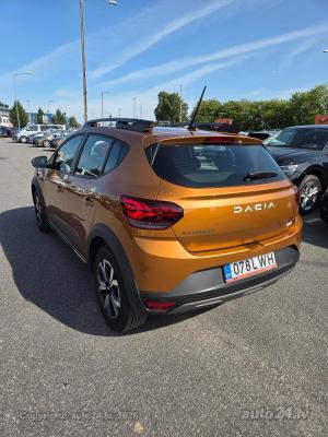 Oranžs Dacia Sandero 2023 Tallina, ar dzinēja tilpumu 1.00 L un nobraukumu 25 tūkst. km par 15700 €, foto 5 vietnē AUTOMOTO.COM.LV