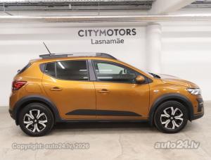 Orange Dacia Sandero 2023 in Tallinn, with an engine capacity of 1.00 L and mileage of 63 thousand km for 11900 €, photo 6 on AUTOMOTO.COM.LV