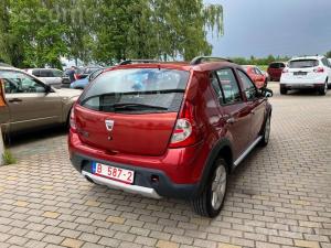 Sarkans Dacia Sandero 2010 Talsi, ar dzinēja tilpumu 1.60 L un nobraukumu 189 tūkst. km par 6370 €, foto 5 vietnē AUTOMOTO.COM.LV