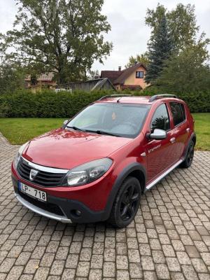Sarkans Dacia Sandero 2010 Ventspils, ar dzinēja tilpumu 1.50 L un nobraukumu 237 tūkst. km par 3200 €, foto 3 vietnē AUTOMOTO.COM.LV