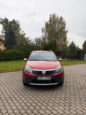 Sarkans Dacia Sandero 2010 Ventspils, ar dzinēja tilpumu 1.50 L un nobraukumu 237 tūkst. km par 3200 €, foto 4 vietnē AUTOMOTO.COM.LV