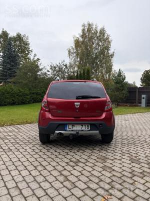 Sarkans Dacia Sandero 2010 Ventspils, ar dzinēja tilpumu 1.50 L un nobraukumu 237 tūkst. km par 3200 €, foto 5 vietnē AUTOMOTO.COM.LV