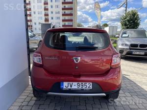Red Dacia Sandero 2015 in Talsi, with an engine capacity of 1.50 L and mileage of 183 thousand km for 3900 €, photo 5 on AUTOMOTO.COM.LV