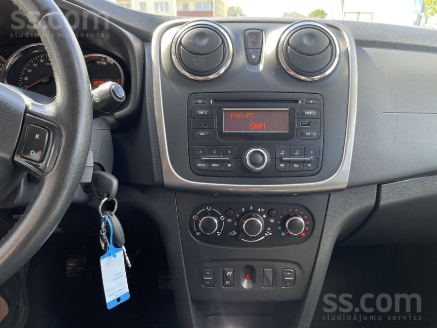 Red Dacia Sandero 2015 in Talsi, with an engine capacity of 1.50 L and mileage of 183 thousand km for 3900 €, photo 19 on AUTOMOTO.COM.LV