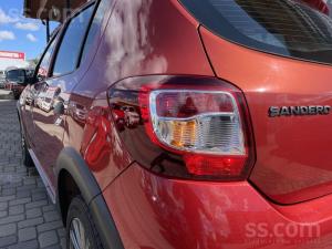 Red Dacia Sandero 2015 in Talsi, with an engine capacity of 1.50 L and mileage of 183 thousand km for 3900 €, photo 23 on AUTOMOTO.COM.LV