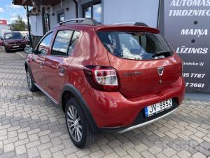 Red Dacia Sandero 2015 in Talsi, with an engine capacity of 1.50 L and mileage of 183 thousand km for 3900 €, photo 25 on AUTOMOTO.COM.LV