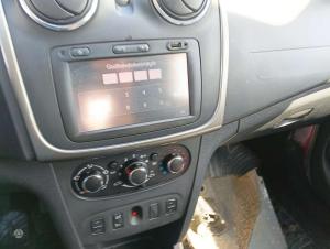 Sarkans Dacia Sandero 2016 Marijampole, ar dzinēja tilpumu 1.46 L un nobraukumu 211 tūkst. km par 2500 €, foto 23 vietnē AUTOMOTO.COM.LV