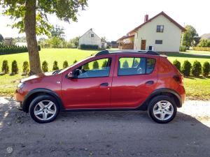 Sarkans Dacia Sandero 2016 Vilkaviškis, ar dzinēja tilpumu 1.46 L un nobraukumu 210 tūkst. km par 3250 €, foto 10 vietnē AUTOMOTO.COM.LV