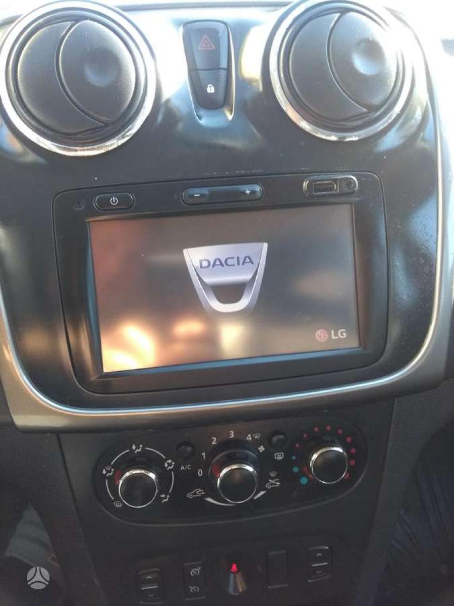 Sarkans Dacia Sandero 2016 Vilkaviškis, ar dzinēja tilpumu 1.46 L un nobraukumu 210 tūkst. km par 3250 €, foto 14 vietnē AUTOMOTO.COM.LV