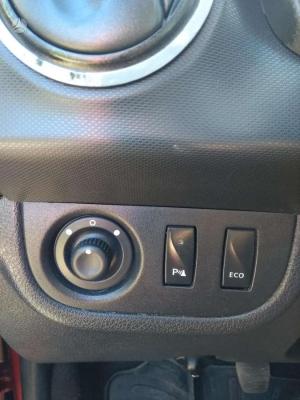 Sarkans Dacia Sandero 2016 Vilkaviškis, ar dzinēja tilpumu 1.46 L un nobraukumu 210 tūkst. km par 3250 €, foto 17 vietnē AUTOMOTO.COM.LV